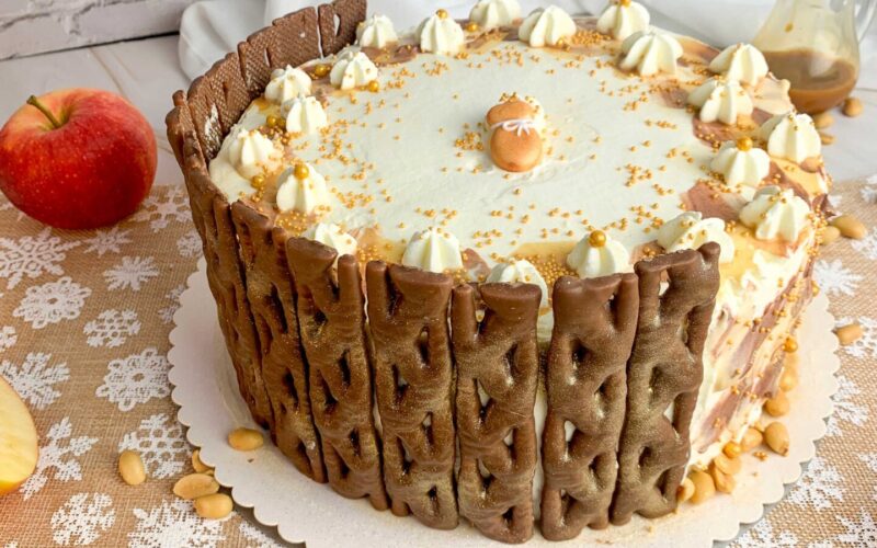 Apfeltorte mit Schmand - Zauberhaft Backen